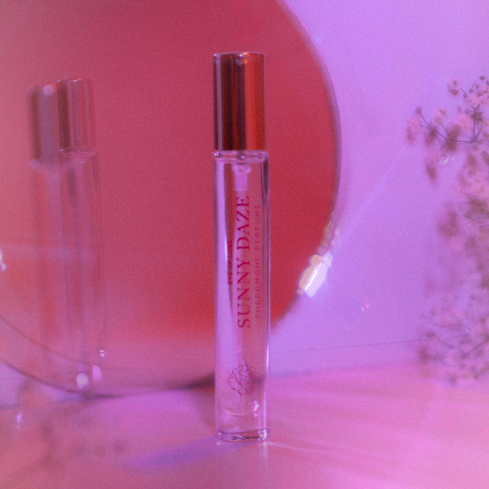 Bloom Blue Ember Pheromone Perfume – Eye of Love